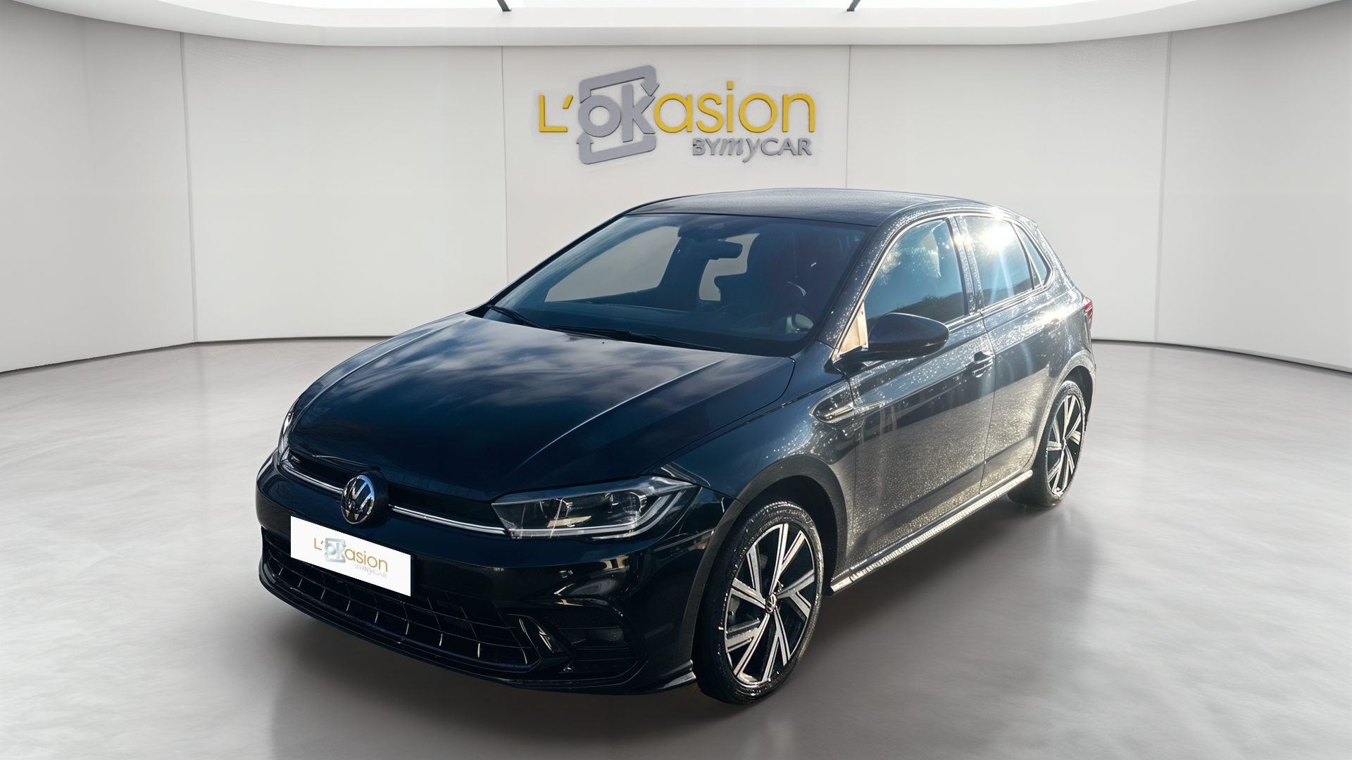 VOLKSWAGEN POLO - 1 Occasion de 2025-02-28, 13481 km, Essence : RENAULT ...